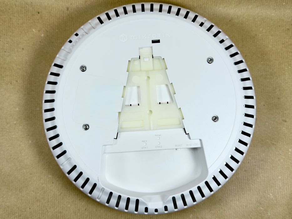 MikroTik cAP ax – WiFi 6, PoE, Profesjonalny Access Point do domu ...