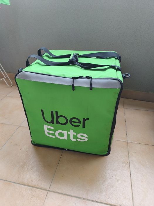 Mochila térmica Uber Eats (Como Nova) Ramada E Caneças • OLX.pt