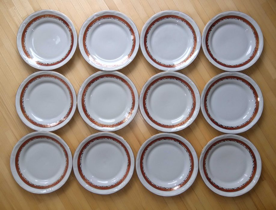 Talerze deserowe 12 szt. Bogucice PRL Warszawa Ursynów • OLX.pl