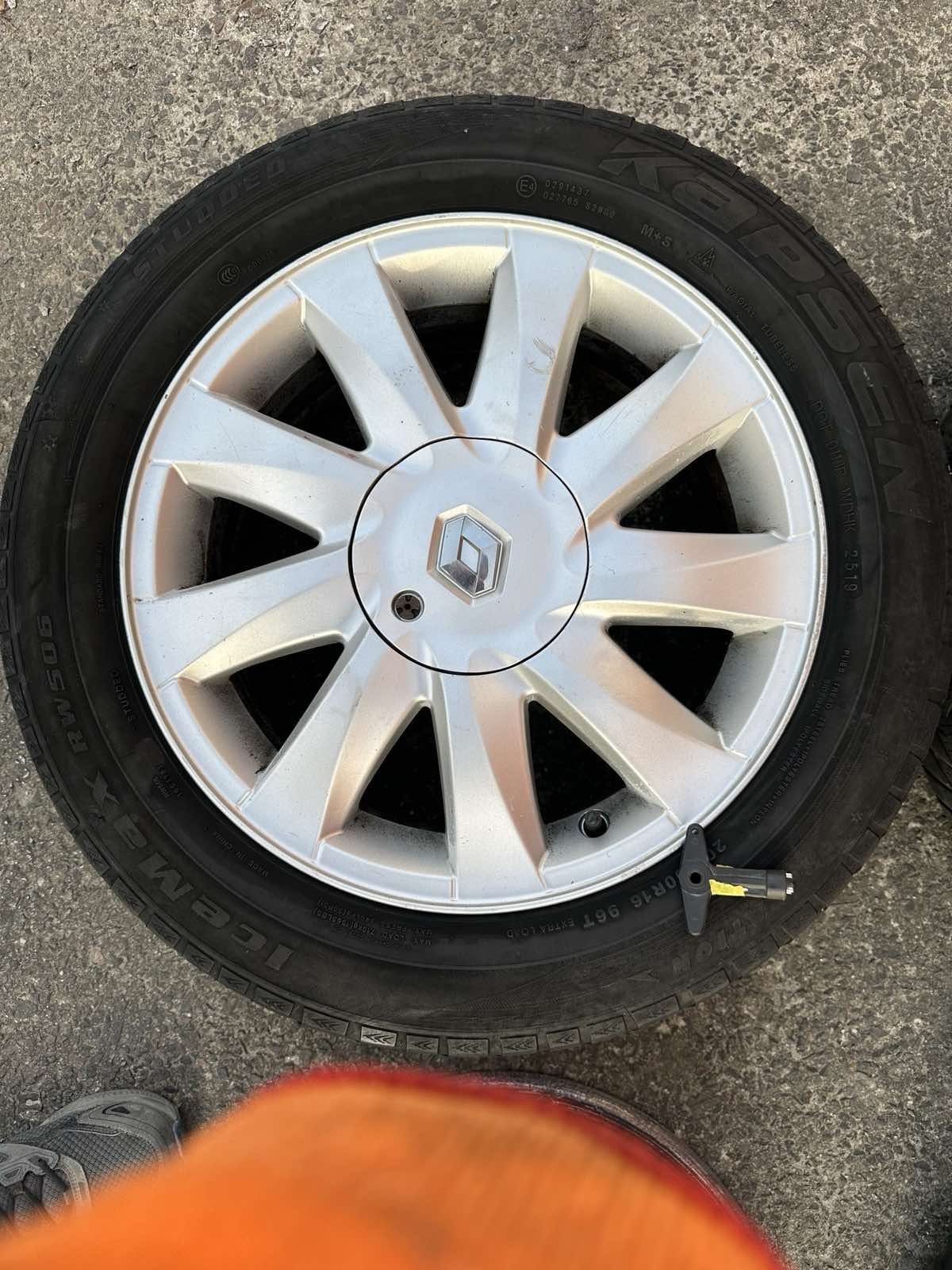Диски Renault Megane 2 Scenik 2, Clio, Dacia R16: 2 500 грн. - Диски ...