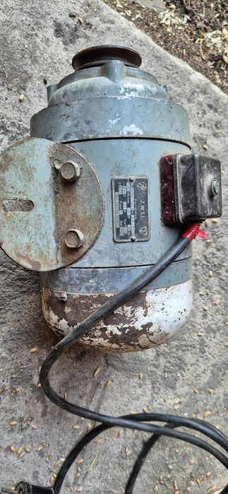 Silnik elektryczny od Frani 180w 1380 obrotów wialnia młynek Wola ...