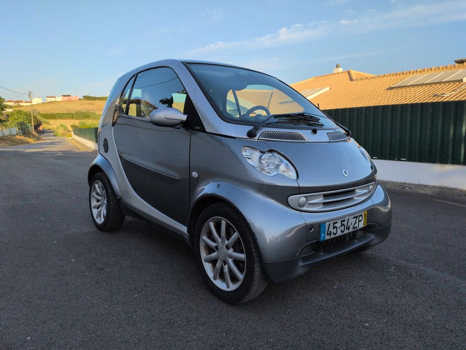 Smart Fortwo Cdi - NACIONAL - Interior NOVO Torres Vedras (São Pedro ...