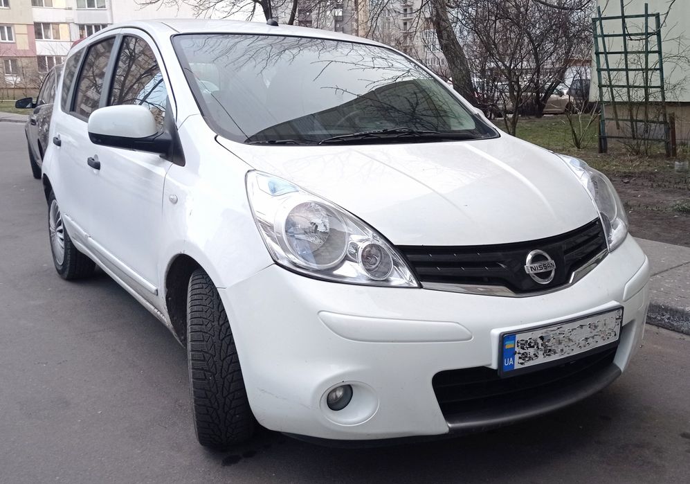 Nissan Note 1.6L в гарному стані, 126 тис км, розмитнена: 4 700 ...