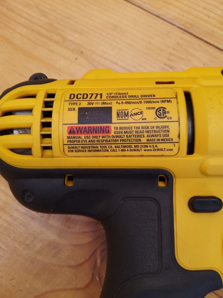 Шуруповерт DeWalt dcd 771: 1 750 грн. - Электроинструмент Ужгород на Olx