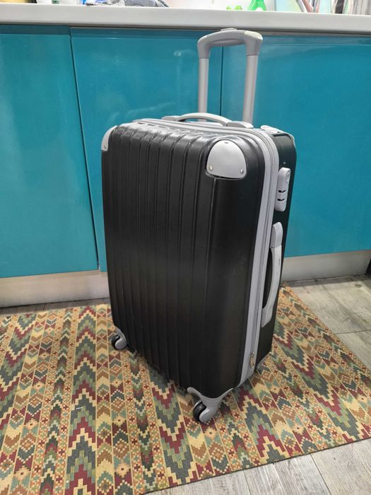 Mala de viagem 23kgs Rigida Ler anuncio São Domingos de Rana • OLX.pt