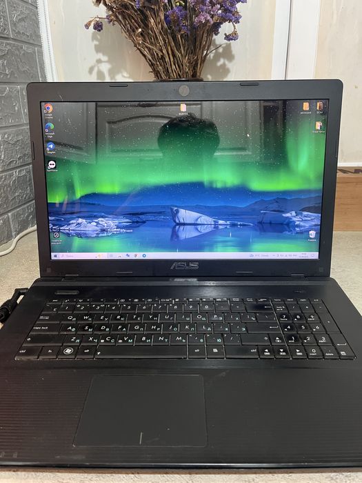 Ноутбук Asus X75VD i5, 12GB, - стан робочий.: 3 500 грн. - Ноутбуки Київ на Olx