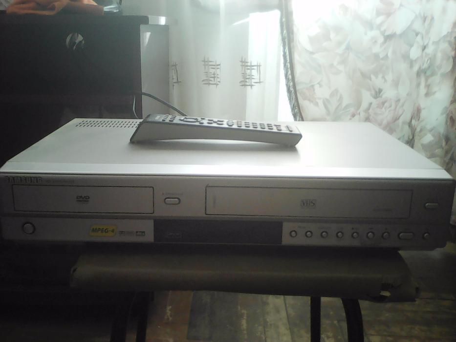 Видео- dvd проигрыватель: 350 грн. - Медіа програвачі Запоріжжя на Olx