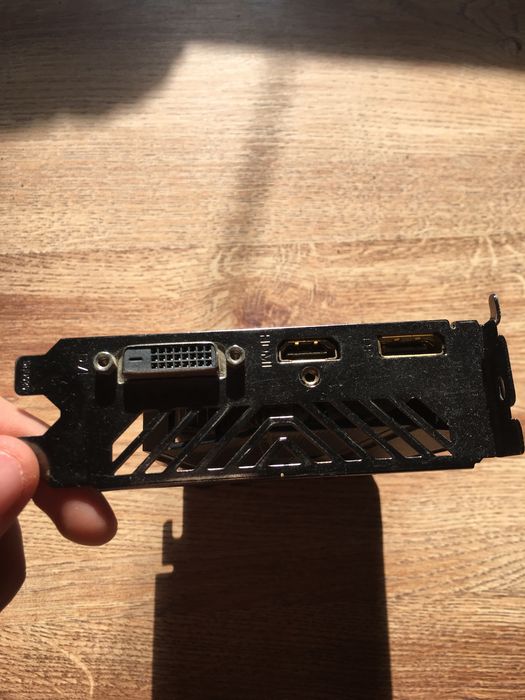 Продам видеокарту RX 550 2GB: 499 грн. - Комплектуючі та аксесуари Татарбунари на Olx