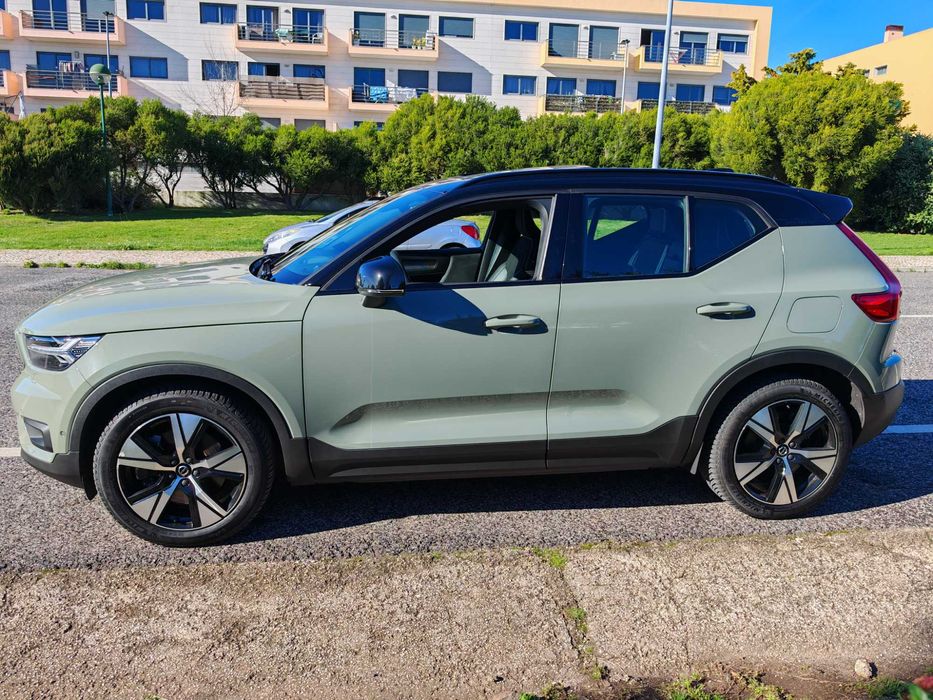 Volvo XC40 Twin Pro Dual Motor Eléctrico 408 Cvs Oeiras E São Julião Da ...