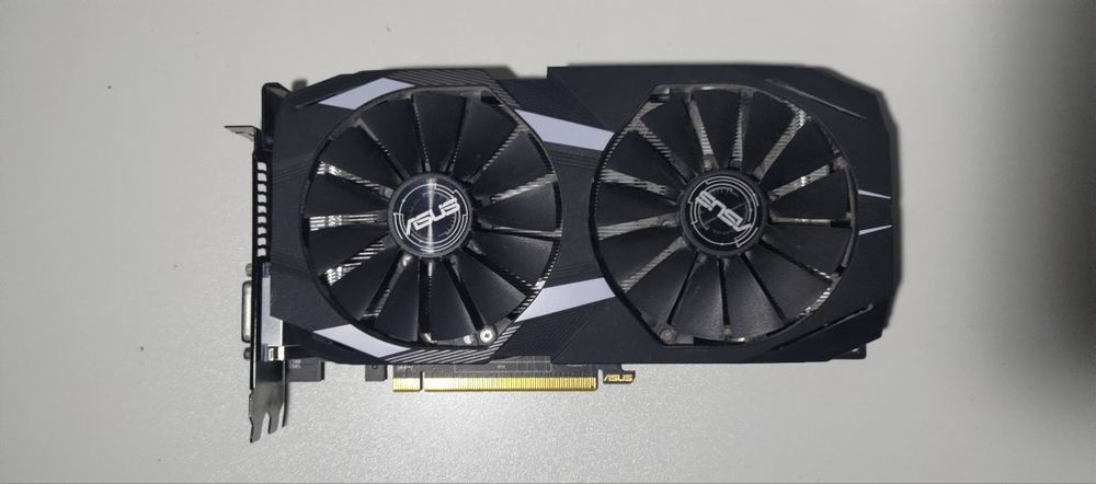 Asus Radeon RX 580 8GB: 2 000 грн. - Комплектуючі та запчастини Київ на Olx