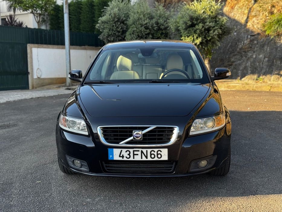 Volvo v50 2.0D 2008 Lousado • OLX.pt