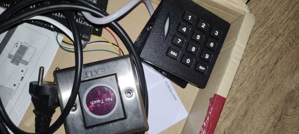 Kontroler Centralka dostępu do drzwi karta RFID z LAN - ZKTeco C3-200 ...