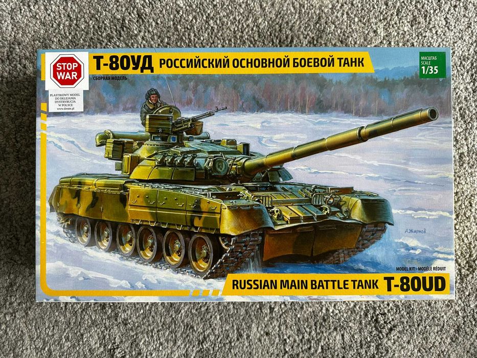 Zvezda 1:35 T-80UD Krzyżowa • OLX.pl
