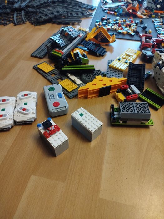 OGROMNY MIX LEGO, ok. 20 kg, figurki, pociągi, samochody Technic ...