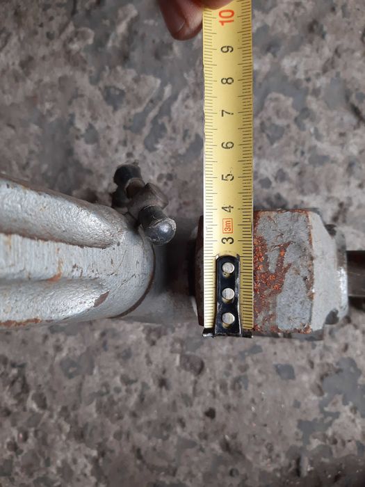 Тиски раритетные: 1 600 грн. - Колекціонування Черкаси на Olx