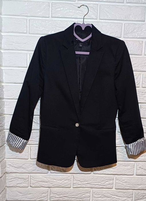 Жіночий піджак Mango XS: 250 грн. - Інші піджаки та жакети Софіївська Борщагівка на Olx