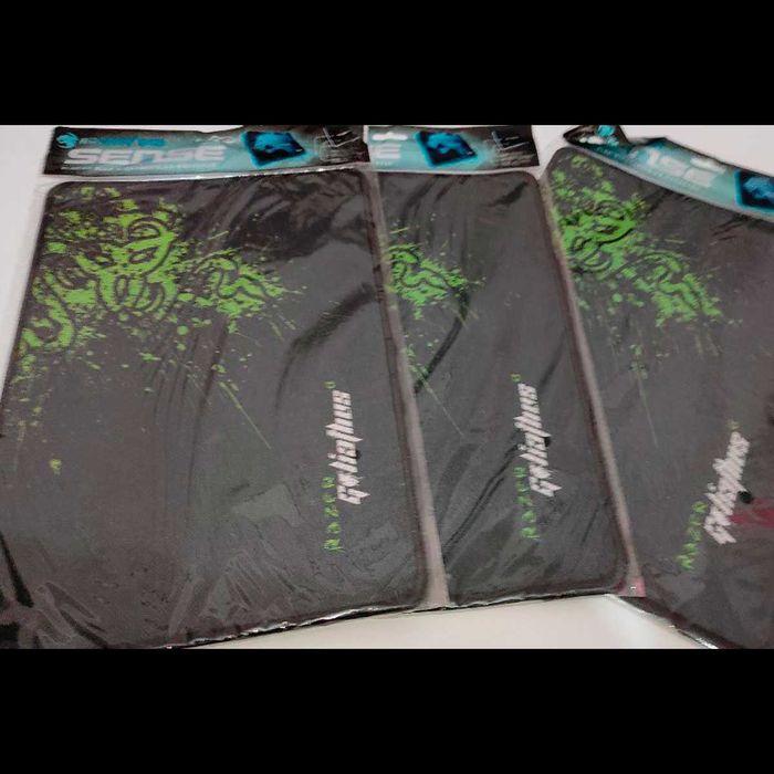 Коврик для мыши Razer Goliathus Q7 32*25 Игровая поверхность Райзер ...