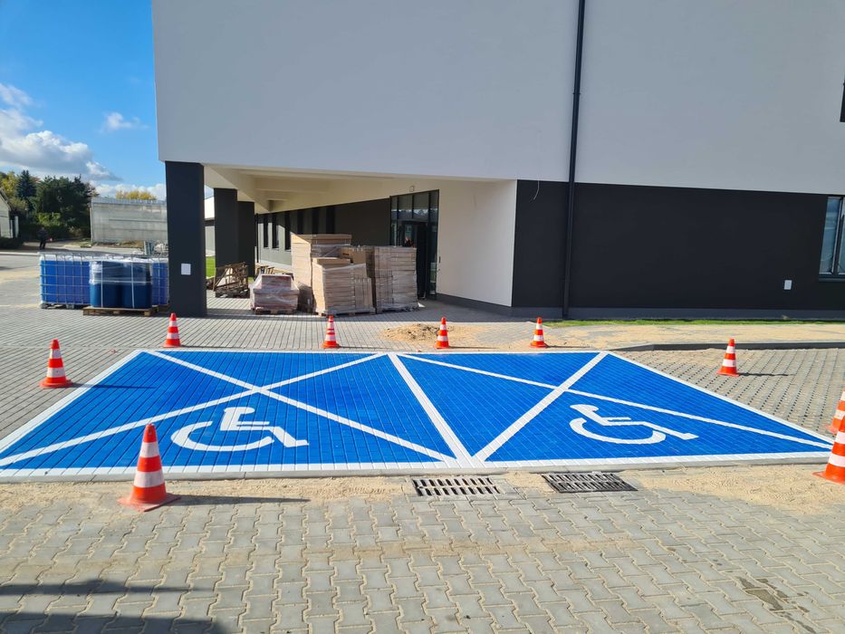 Oznakowanie Pionowe Oznakowanie Poziome Montaż Znaków Barier Znaki ...