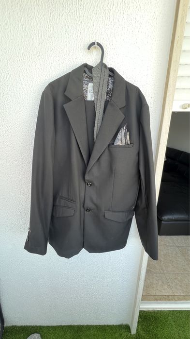 Fato completo masculino (terno volcom) Fernão Ferro • OLX Portugal