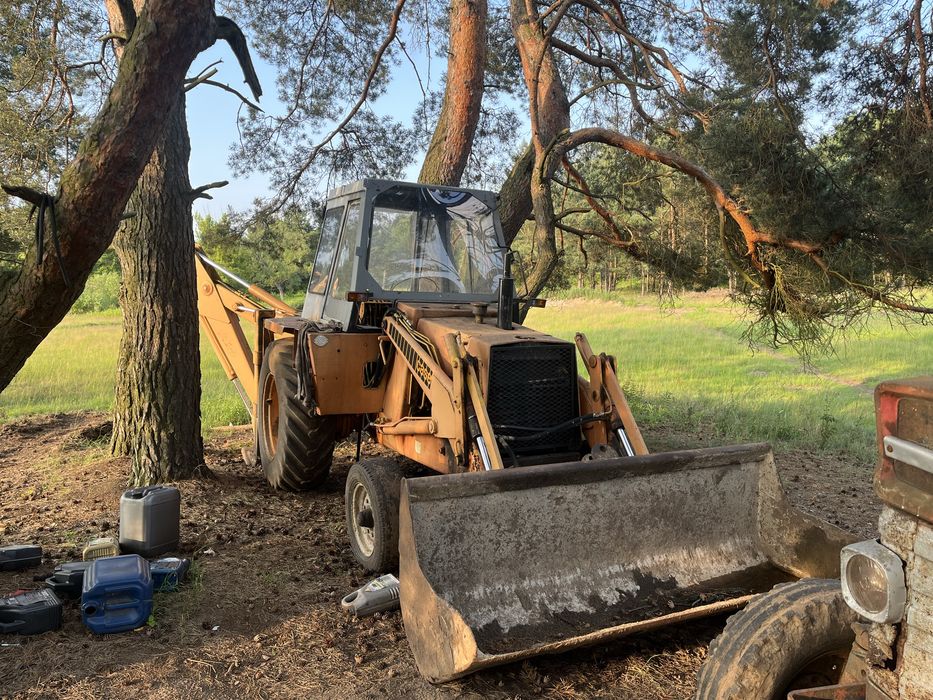 Koparka Case 580f 1975/1980 Zielonka • OLX.pl