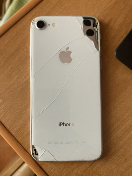 IPhone 8 64gb white: 500 грн. - Смартфони / мобільні телефони Луцьк на Olx