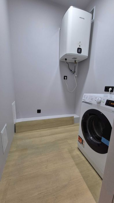 Сучасна 1,5к квартира, ЖК Family Plaza, 3й поверх: 75 900 $ - Продаж ...