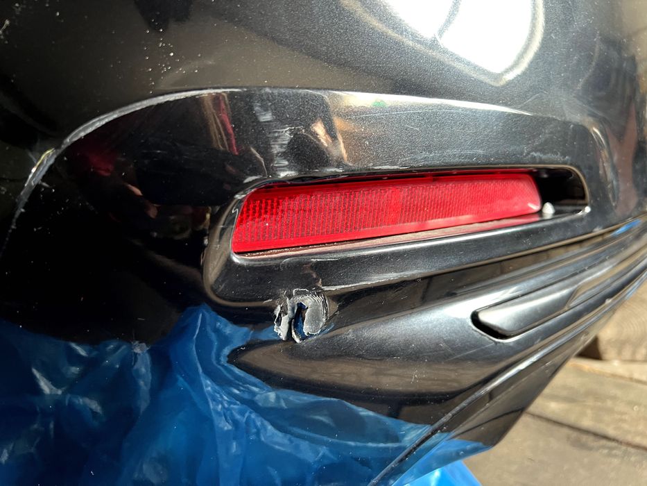 Бампер задній BMW F30 2016 (колір 475 Black Sapphire Metallic): 3 000 ...