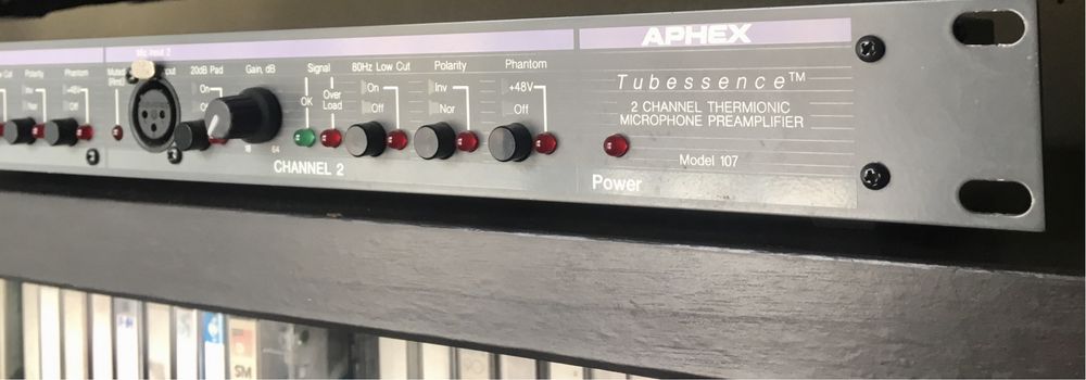 Aphex Tubessence 107 Pre amplificador a valvulas de dois canais Rio de ...