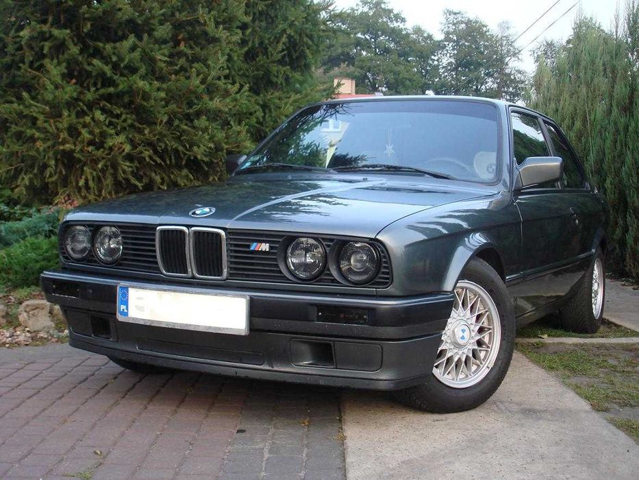 Lampy BLACK HELLA BMW E30, E32, E34, E24, E28, E21, E36, E46 - nowe sz Pabianice • OLX.pl