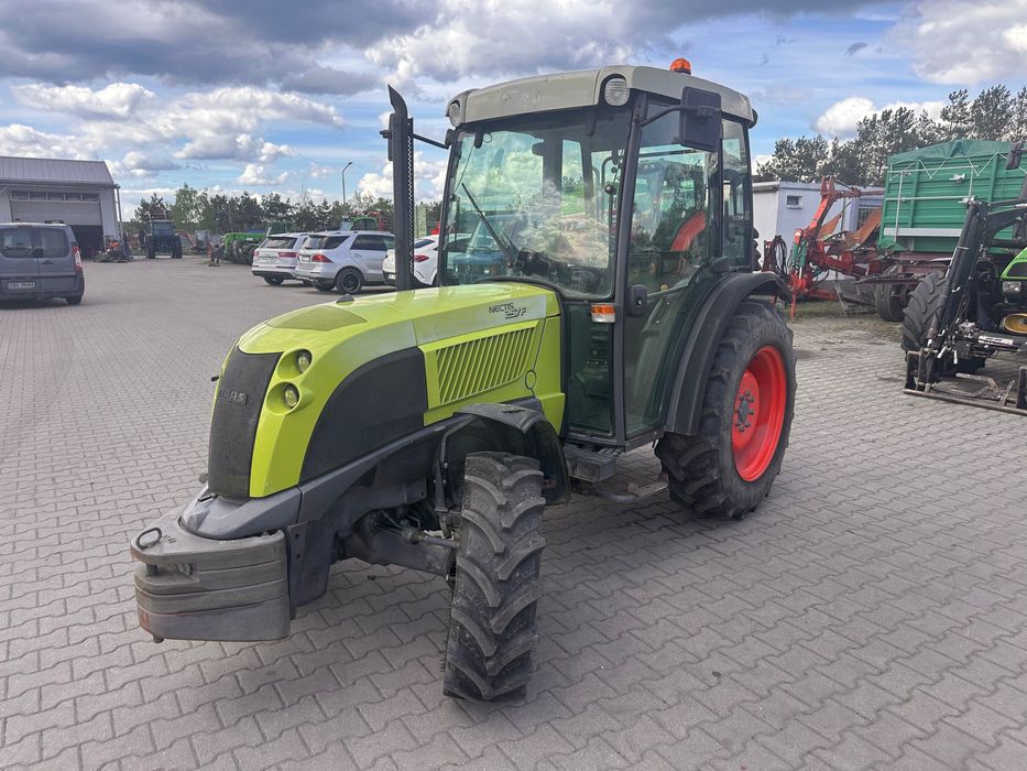 Ciągnik sadowniczy CLAAS NECTIS 257F 90 PS 4X4 Klima Brzeźnik • OLX.pl