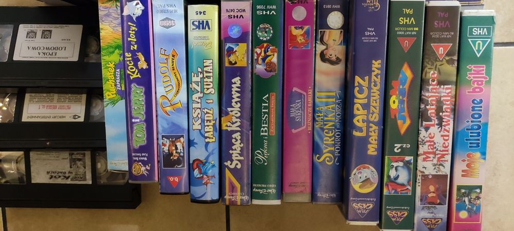 Bajki, filmy VHS, kasety VHS Piekary Śląskie • OLX.pl