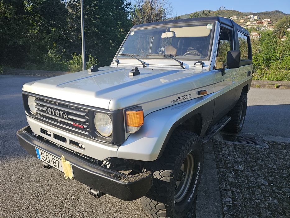 Toyota Land cruiser Bj73 Cinfães • OLX.pt