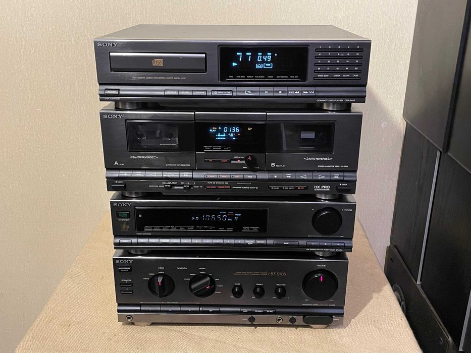 Качественный HI-FI усилитель + тюнер + CD + дека SONY LBT-D705 (2х60Вт ...