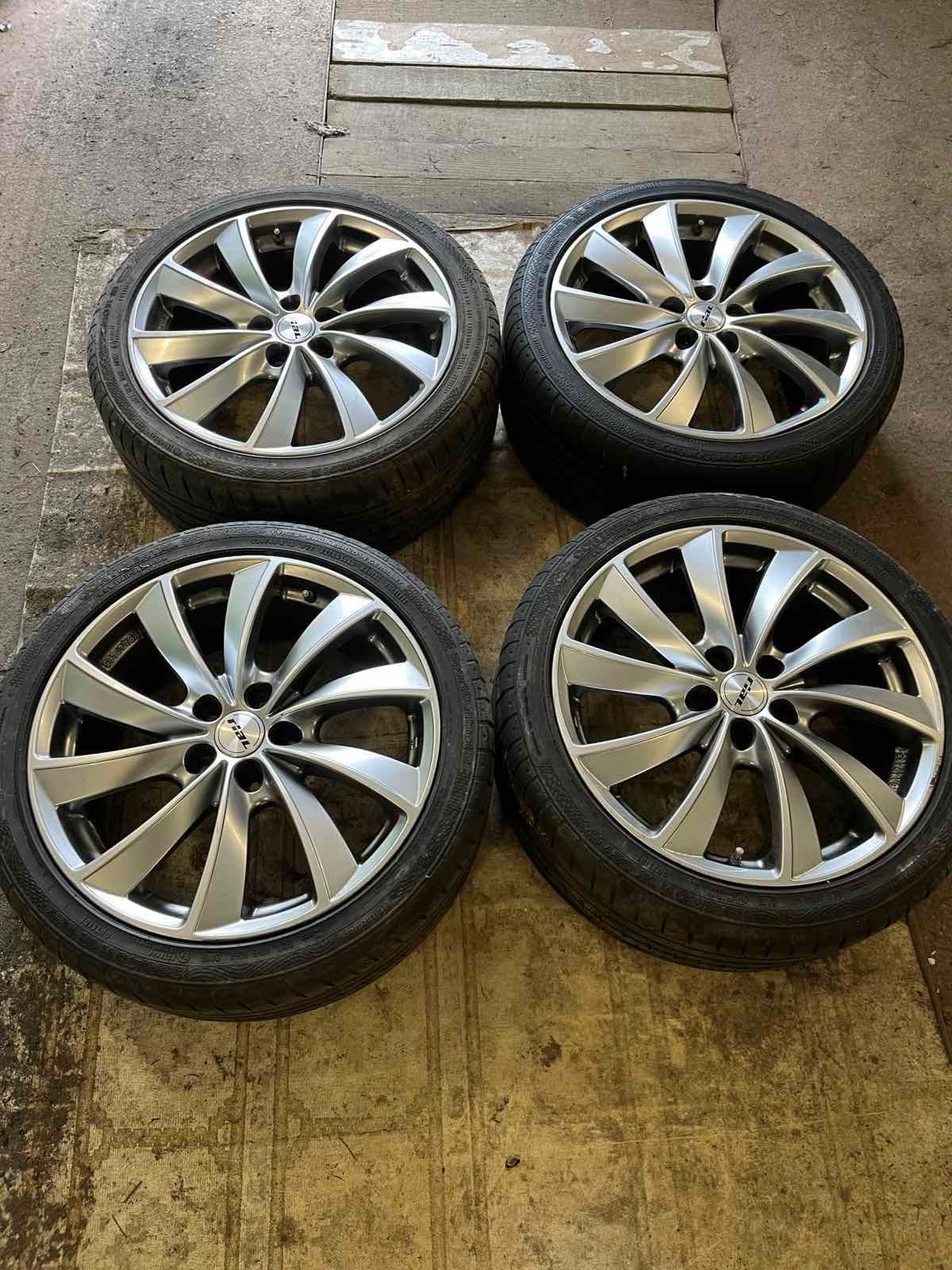 Диски с резиной R18 5*114,3: 8 000 грн. - Колеса в зборі Первомайськ на Olx