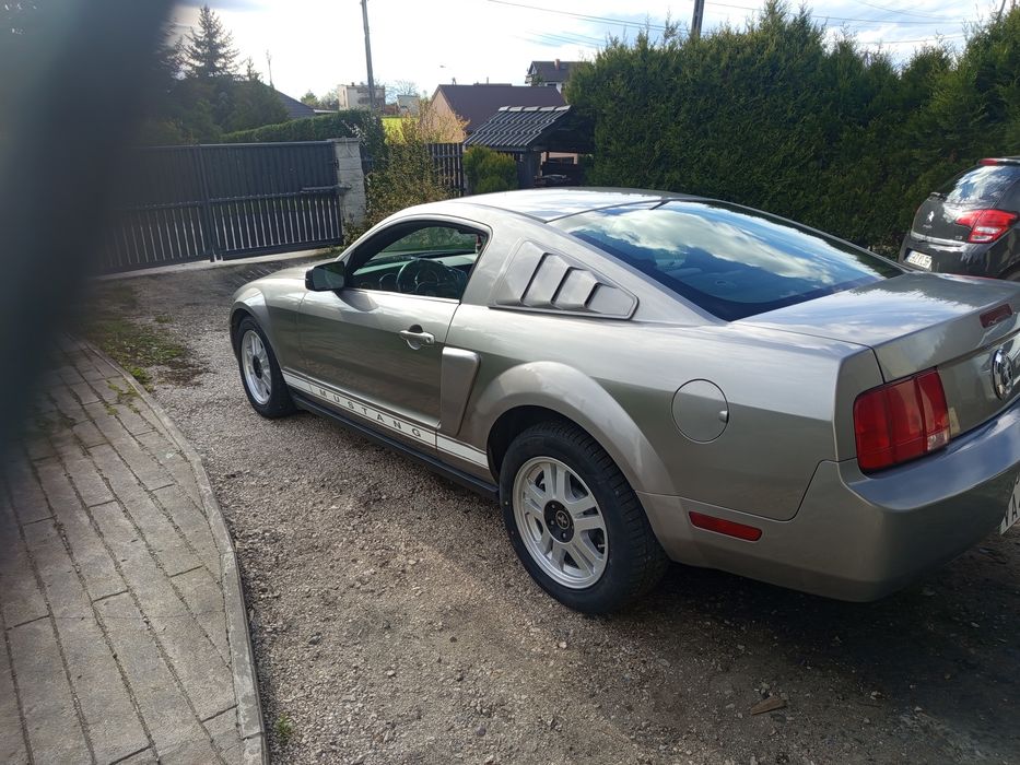 Sprzedam Ford Mustang Mk5 2008 r Skrzyszów • OLX.pl