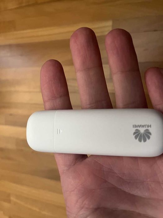 HUAWEI E3531i-2 Modem 3G USB 21,6 Mb/s + gniazdo kart microSD Warszawa Bemowo • OLX.pl