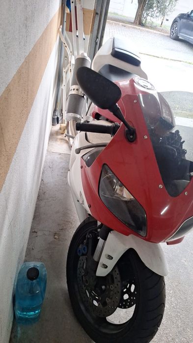Mota Yamaha YZF-R1 Odivelas • OLX.pt