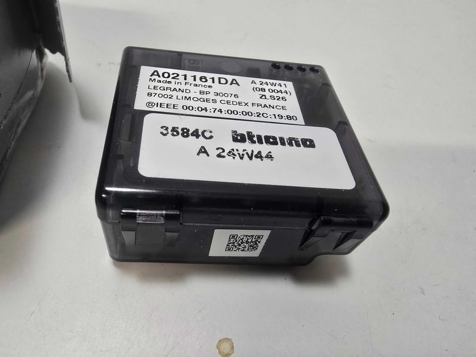 Living Now with Netatmo Mikromoduł oświetlenia connected Legrand 3584C ...