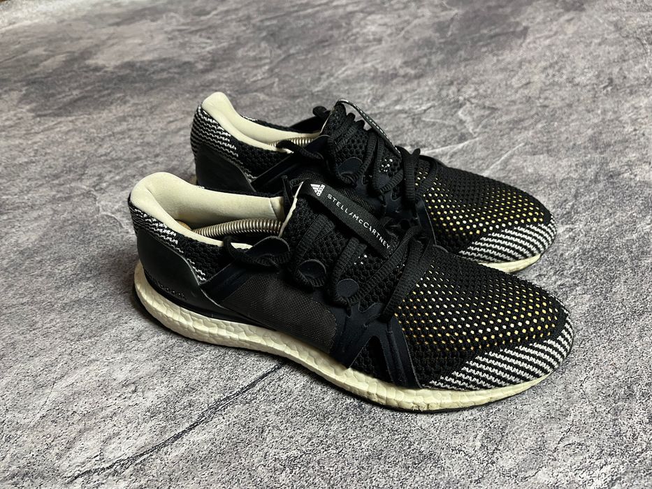 Adidas Stella McCartney UltraBoost (р40/25см): 949 грн. - Кросівки для бігу Чернігів на Olx