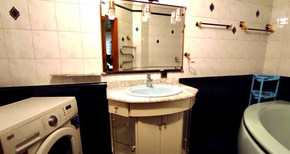 Продаж 2к квартира 53м2 біля метро Позняки Під Держмолодьжитло, Ваучер ...