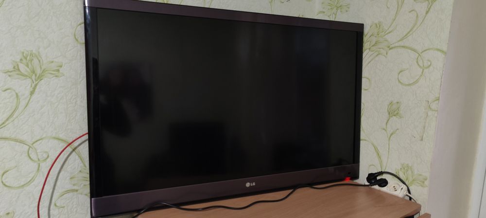 Телевизор LG 42LW575S — 42", Full HD, 3D: 4 000 грн. - Телевізори Слов'янськ на Olx