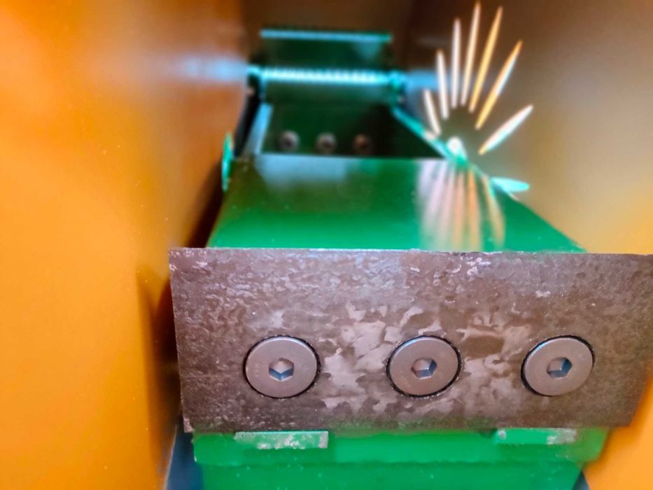 Rozdrabniacz gałęzi-selmar r16-rębak bębnowy-DOSTARCZAM-MODEL 2025 Zambrów • OLX.pl