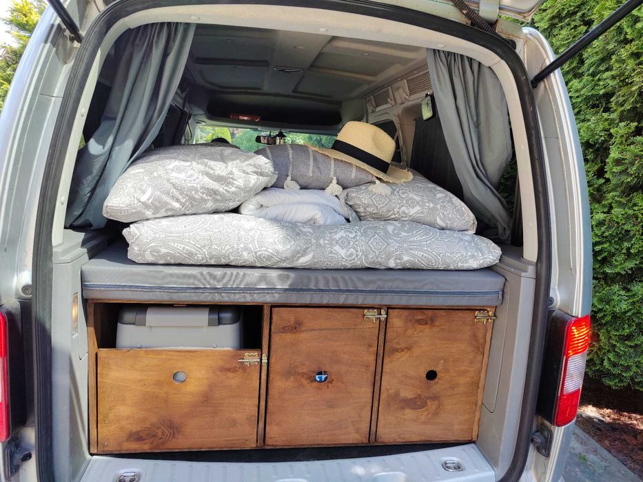Kamper mini do wynajęcia Poznań Caddy Maxi / minivan / mini kamper ...