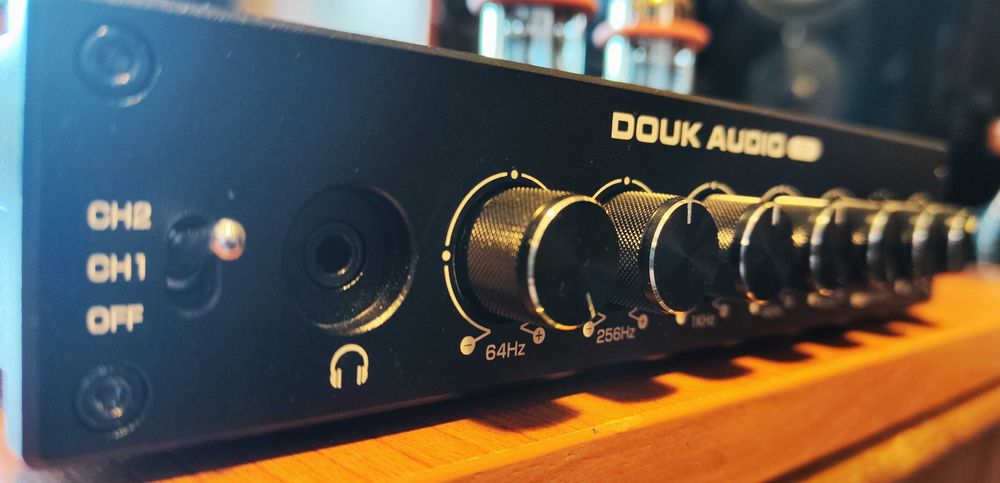 Douk Audio T8 Tube amp Odivelas • OLX Portugal
