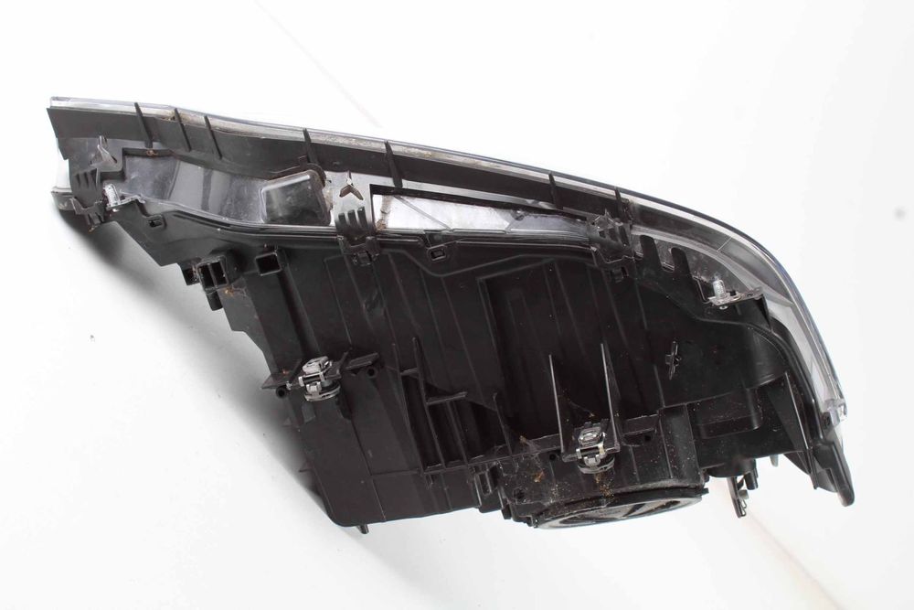BMW F30 F31 Reflektor lampa lewy przód H7 Europa Łask • OLX.pl