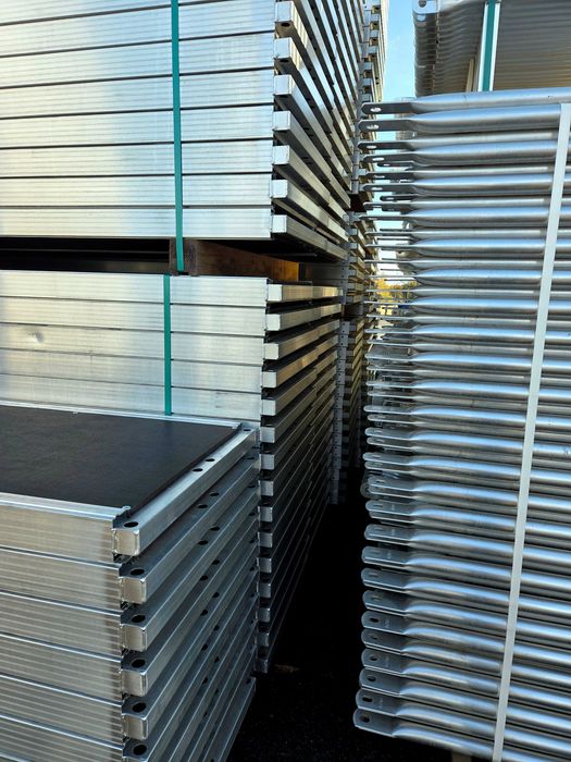 Podest Rusztowania Komunikacyjny Aluminiowy z Klapą i Drabiną Trzebinia ...