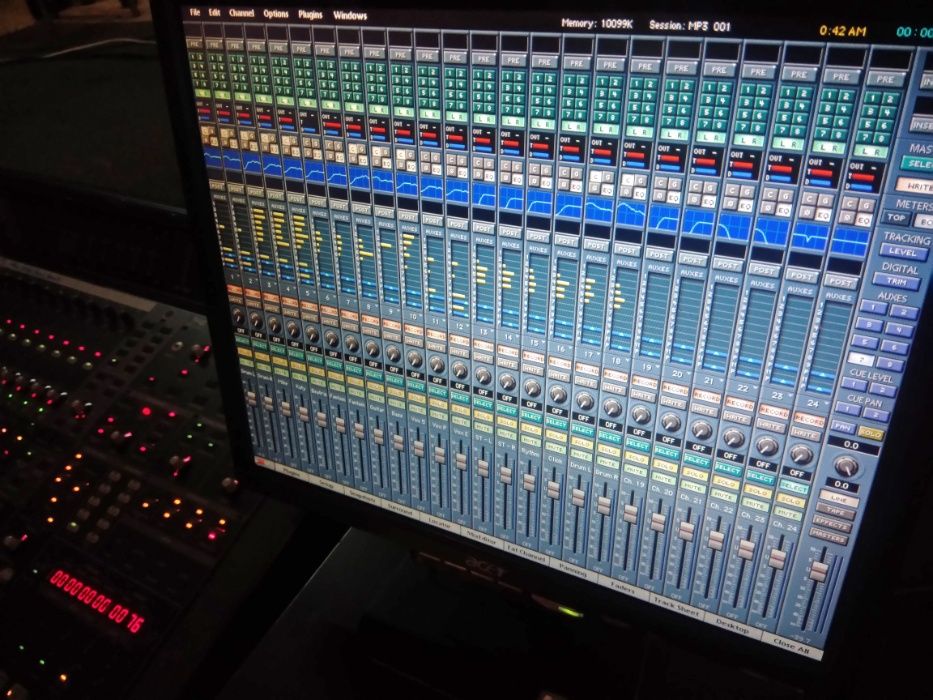 Mackie D8B - 56Input/72 Channel Digital Mixer, Mesa de Som Digital ...