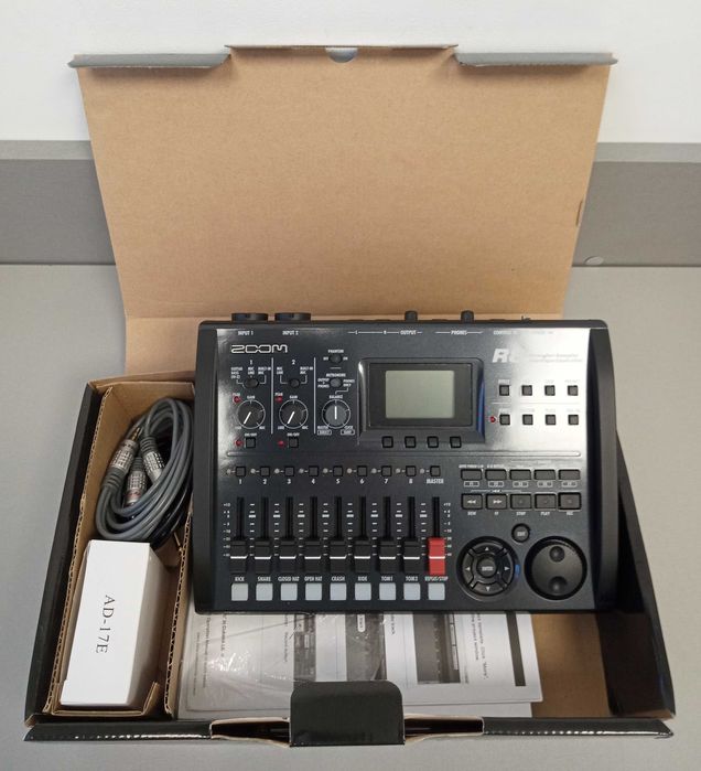 ZOOM R8 cyfrowy 8 śladowy rejestrator audio Czarnków • OLX.pl