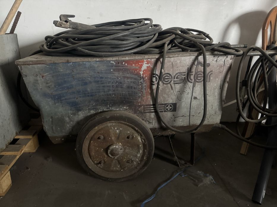 Prostownik spawalniczy Bester SPE-400. Katowice Bogucice • OLX.pl