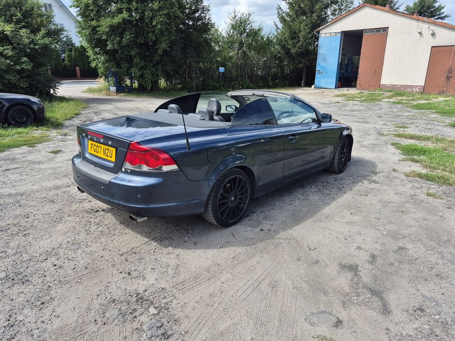 Volvo c70 2,5 t5 r design anglik Radzyń Podlaski • OLX.pl